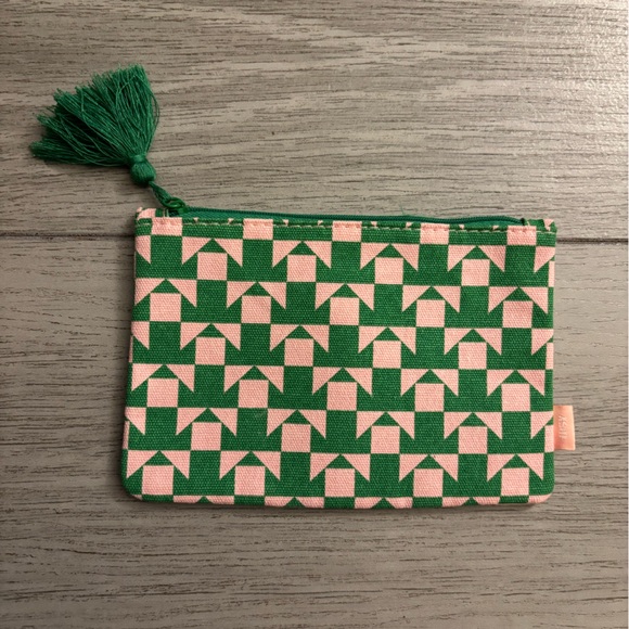 ipsy | Bags | Ipsy Bag Southwestern Design With Tassel Zipper Pull Euc ...